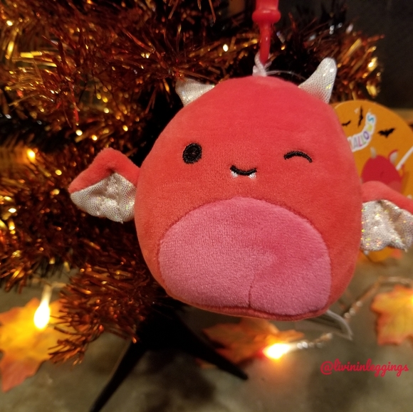 Squishmallows | Toys | Squishmallows Karlie The Red Devil Bat Clip ...